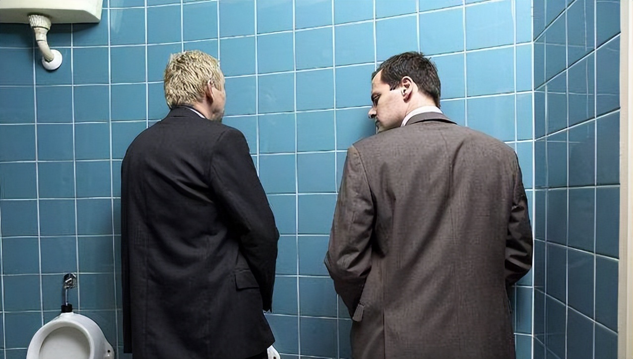 Remind men: Don't want to be "stared" by benign prostatic hyperplasia ...