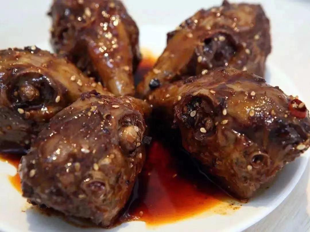 Authentic Sichuan flavor, strong hometown feeling - iNEWS