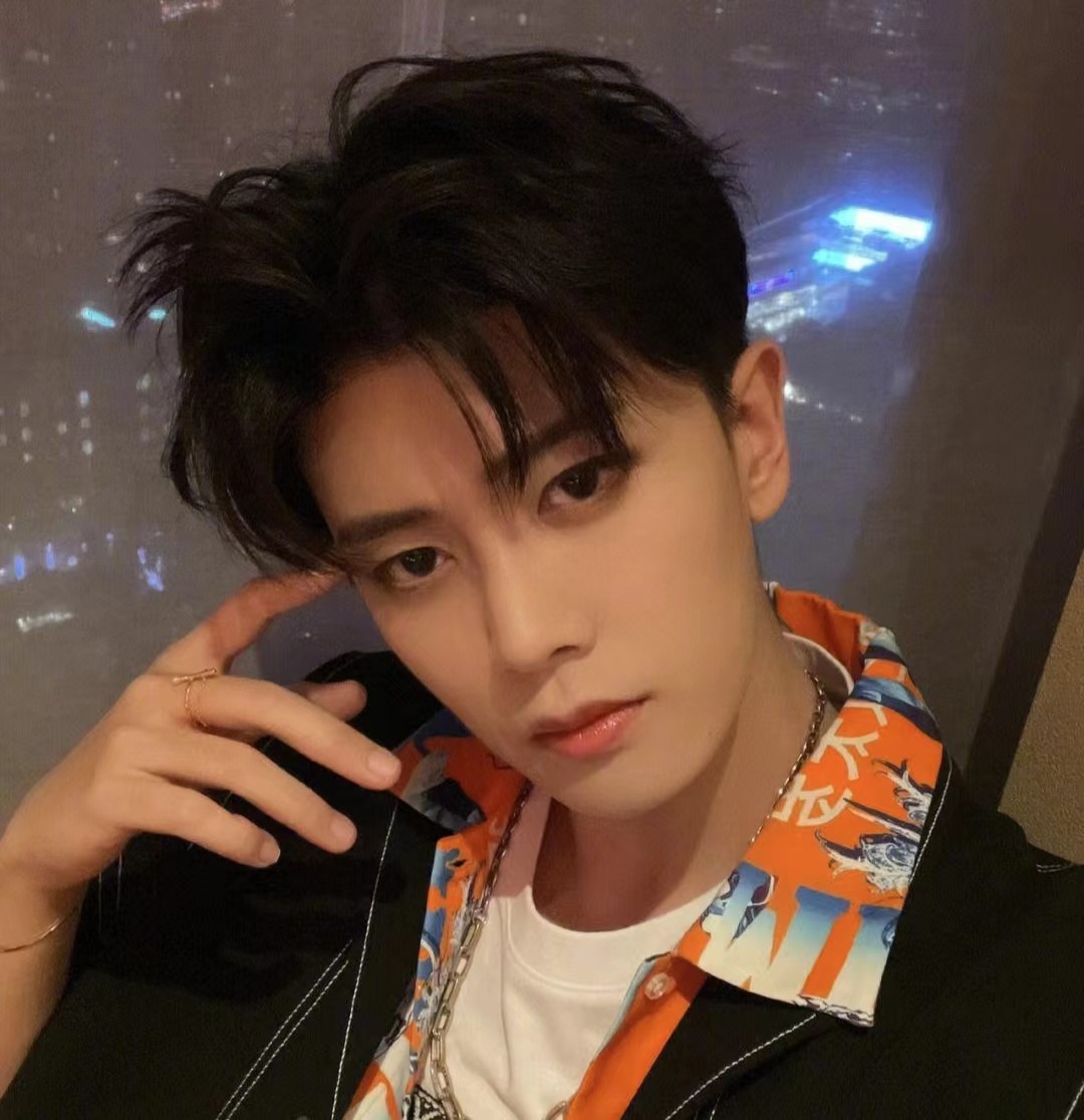 Don't falsely report the height of celebrities, 1.77 meters is shorter ...