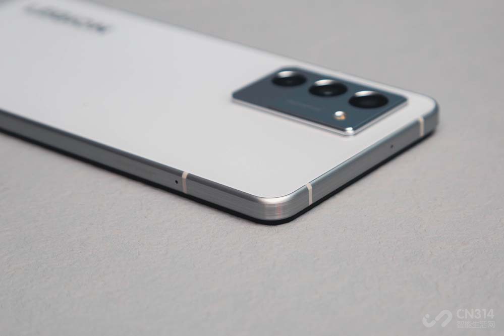 Different performance The flagship savior Y70 has stable performance ...