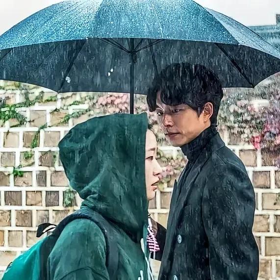 The Romance of First Love (Prose Poetry) - iNEWS