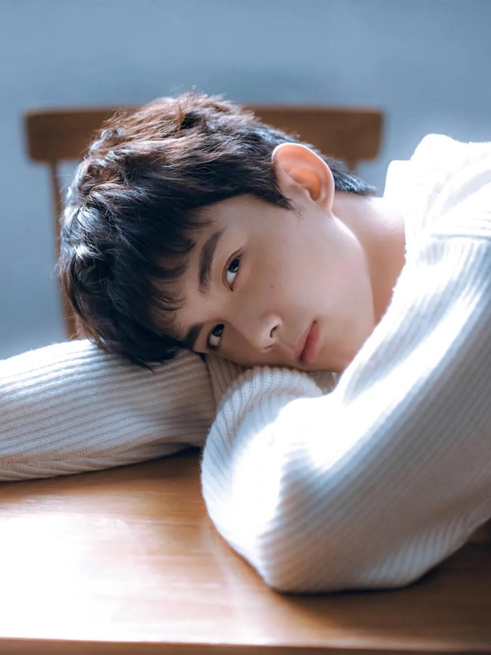 Wang Jiaer and Wu Lei | handsome wallpaper - iNEWS