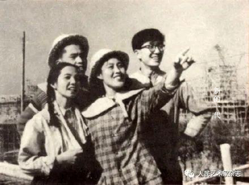The famous host Chen Duo recently appeared, once hosted "Talking about ...