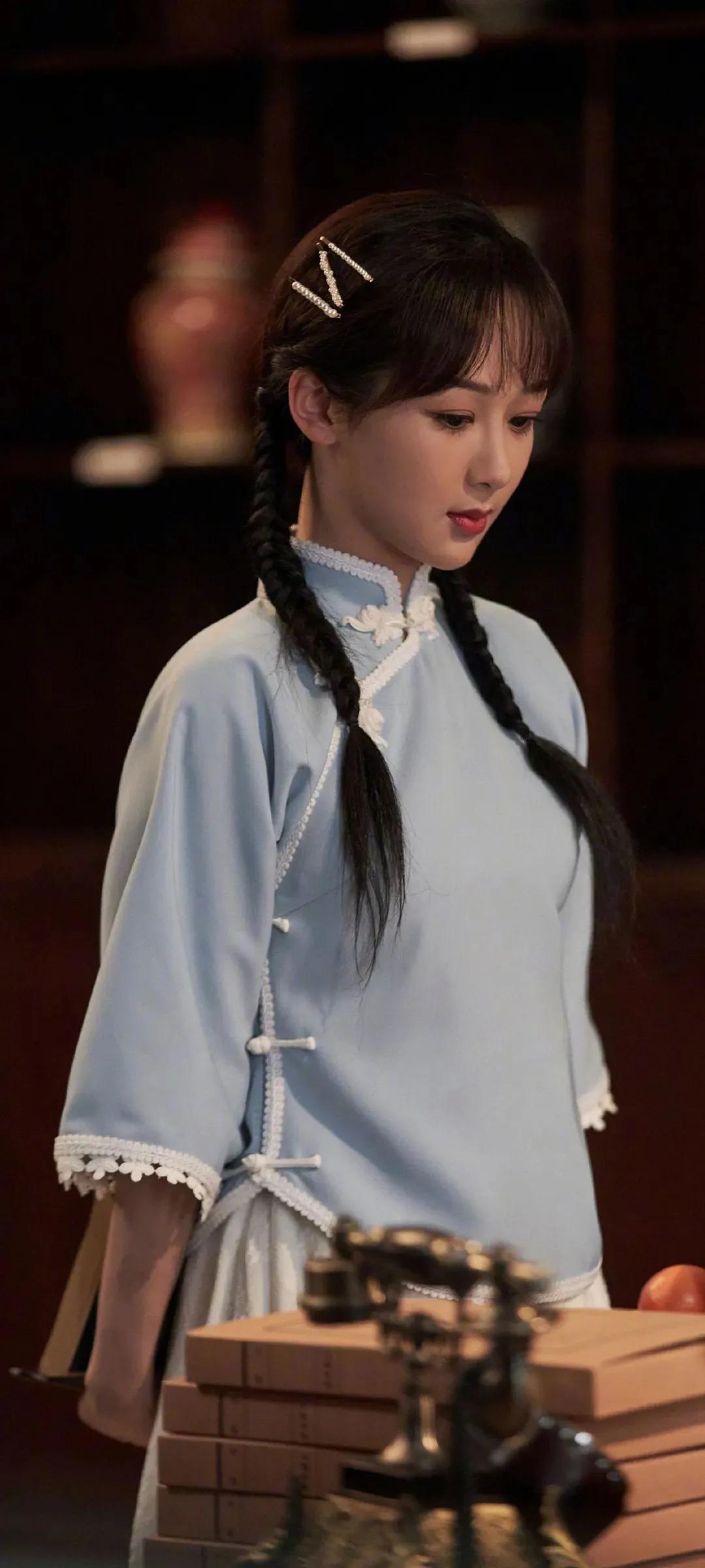 Yang Zi, Zhao Lusi, Zhang Ruonan Full Screen Mobile Wallpaper - iNEWS