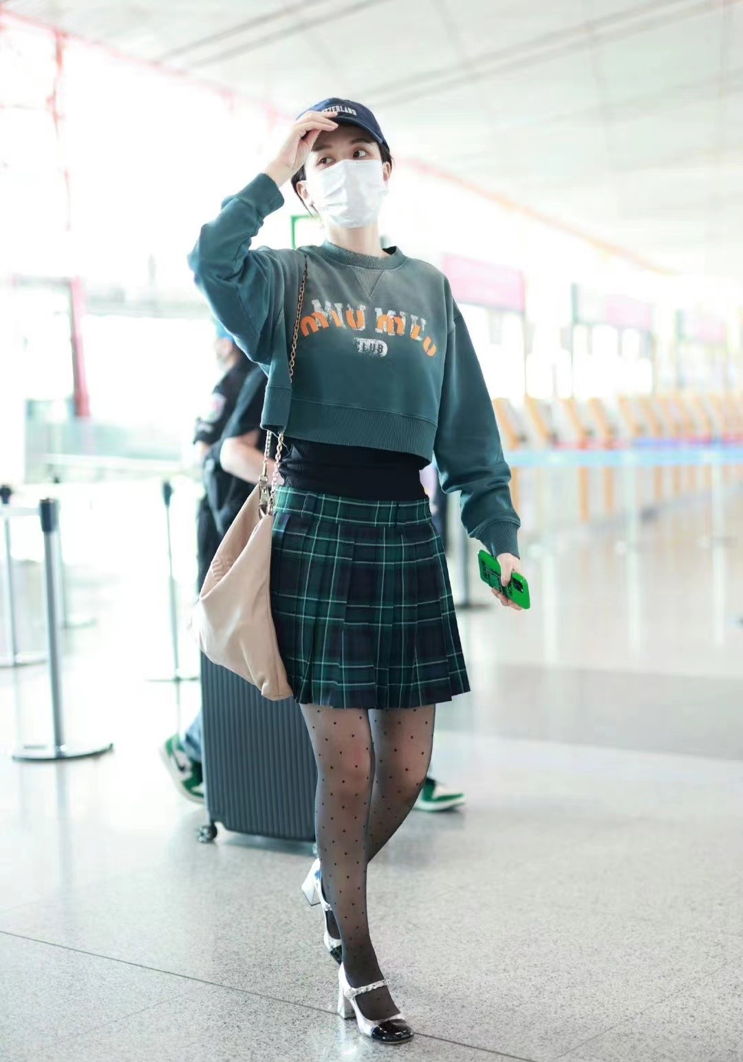 Qiao Xin's American business suddenly dropped!Learn from Yang Mi to ...