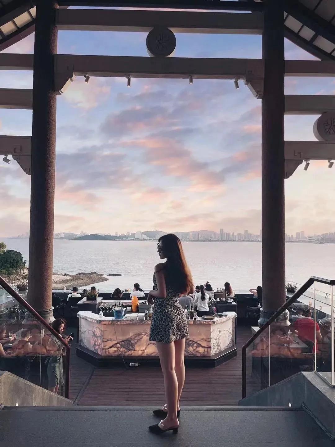 Fall in love with a travel freak - iNEWS