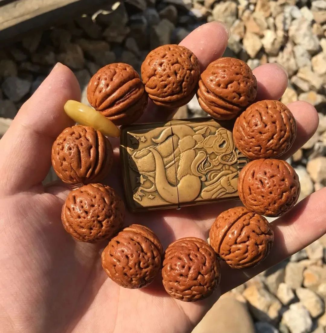 Ordinary peach core bracelet, 10 years later...how beautiful is it ...