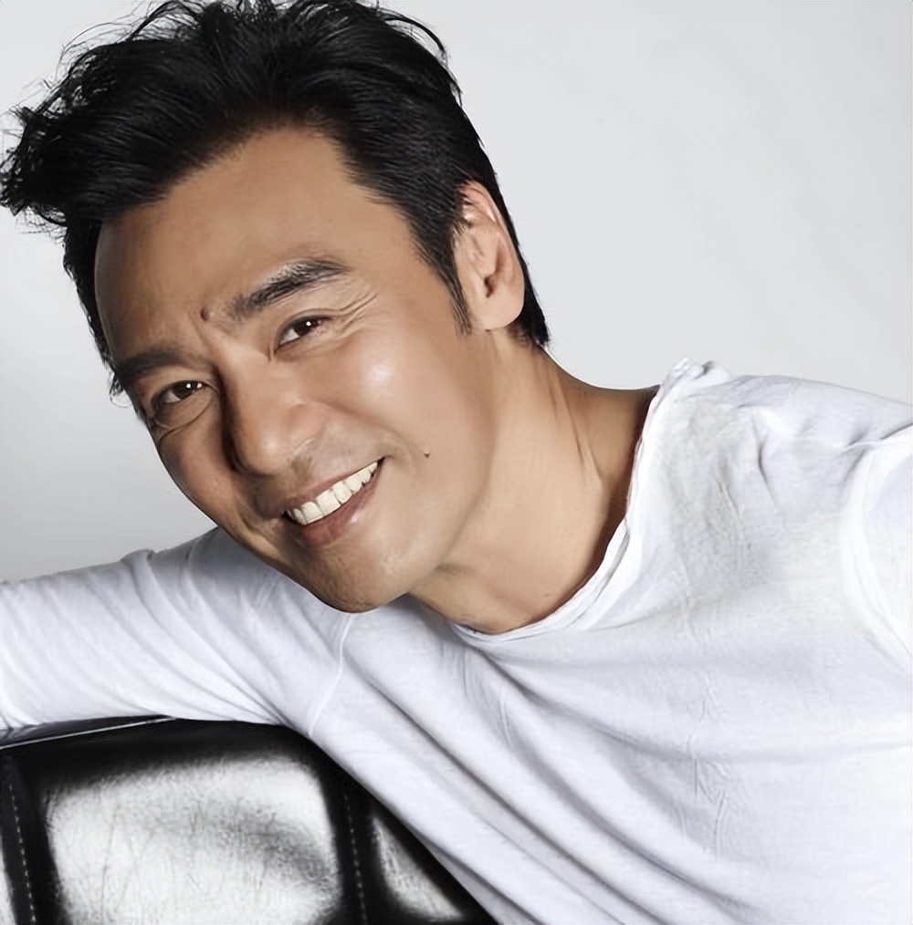 Fairy or Rose? "Hong Kong's No. 1 Demon Girl" Zhang Xiaohui starred in ...