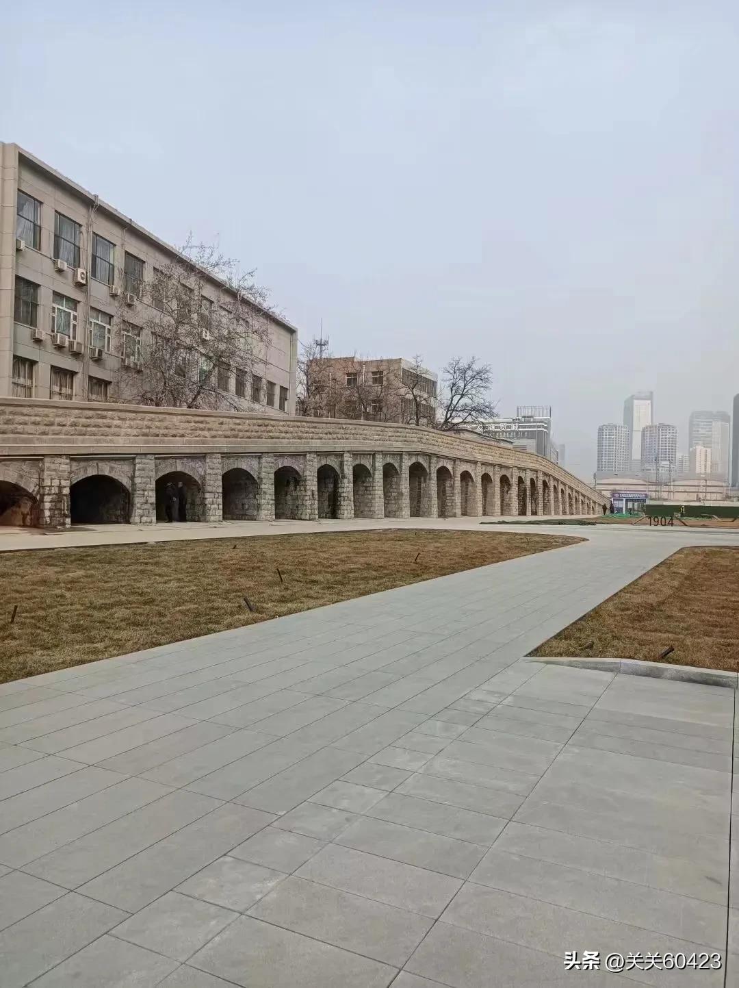 Zhengtai Square Carrying History - iNEWS