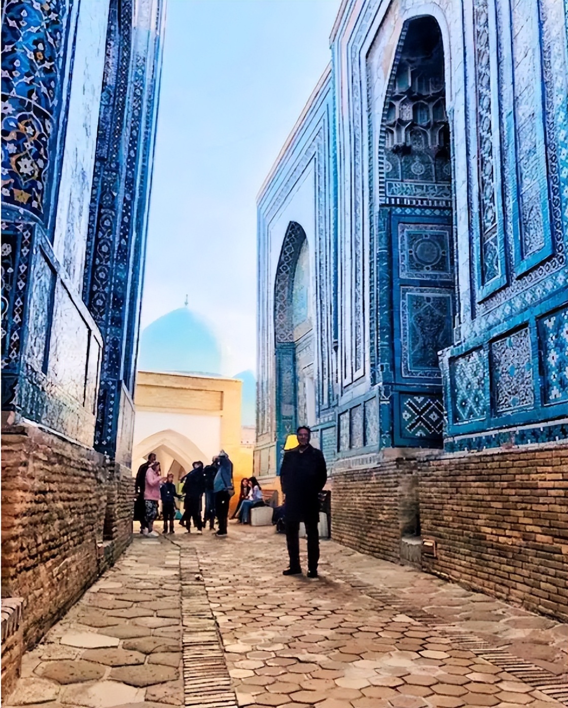 In 990, the political center and cultural prosperity of Samarkand in ...