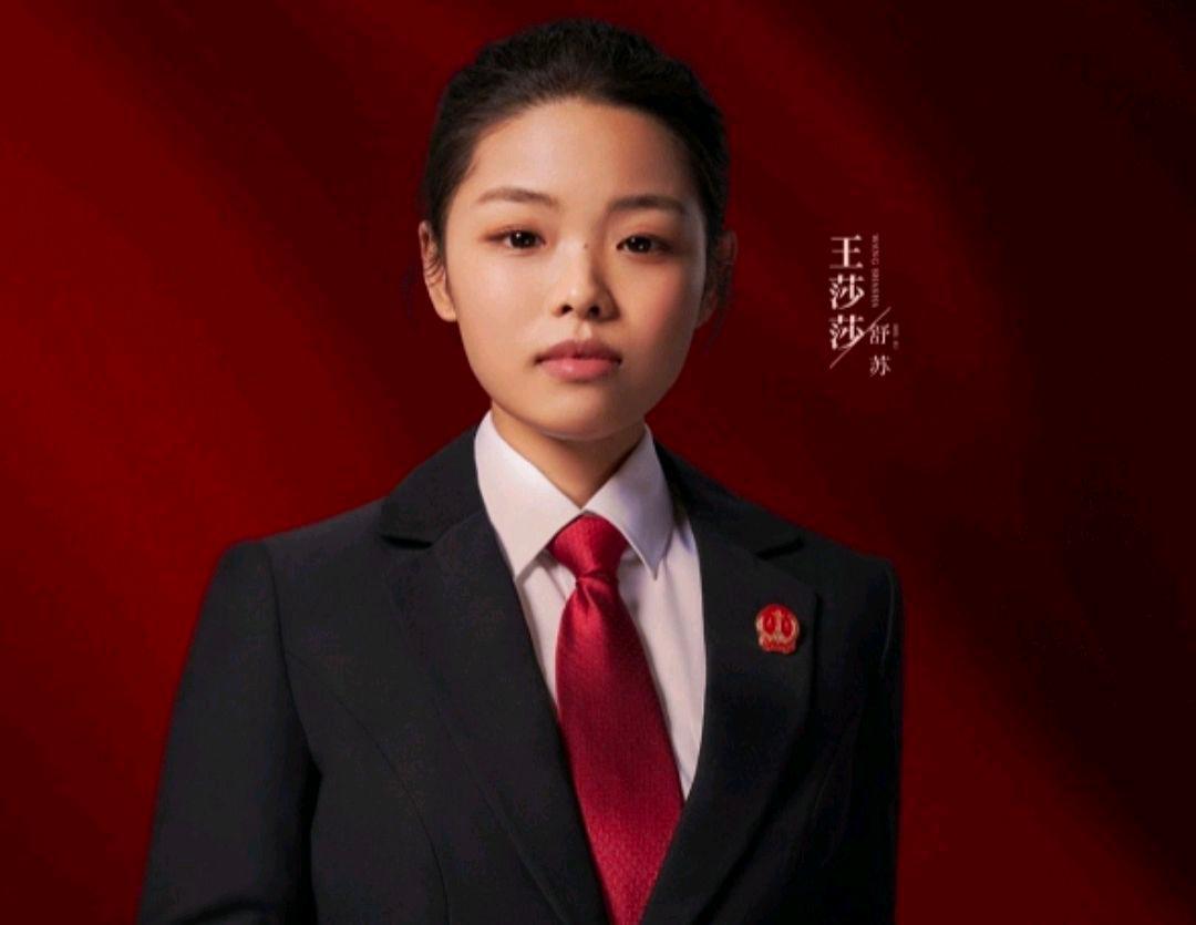 Wang Shasha became popular with "The Bottom Line", Guo Xiaoting came out of the circle with ...