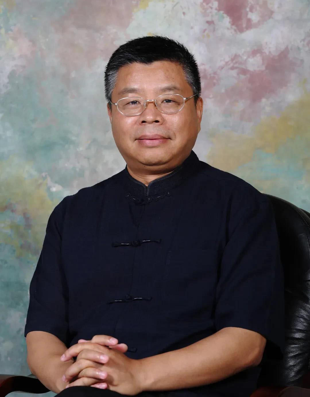 Zhang Tongyan's face style and lower script are unique! Beautiful and ...