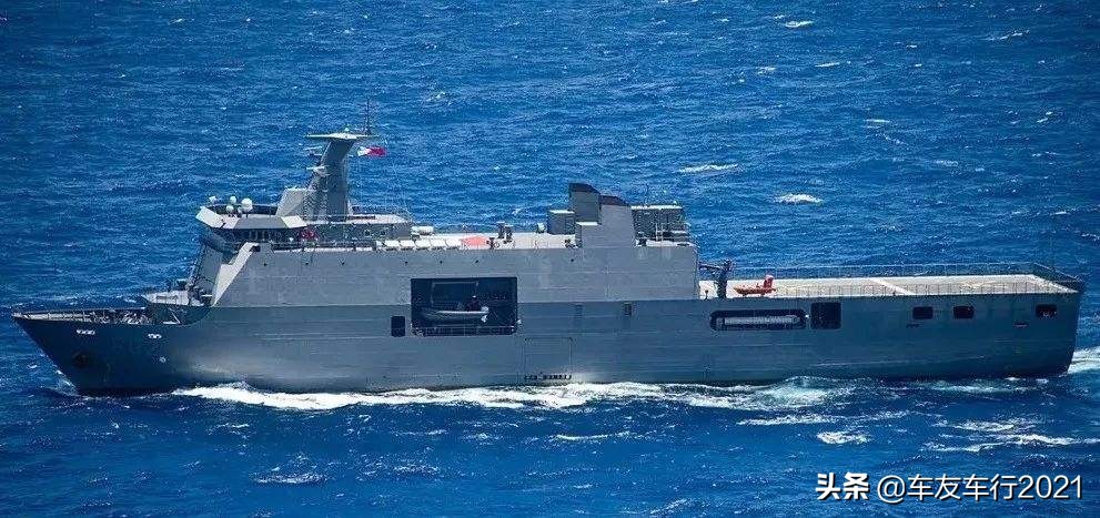 The amphibious combat artifact of the Indonesian Navy, the Makassar ...