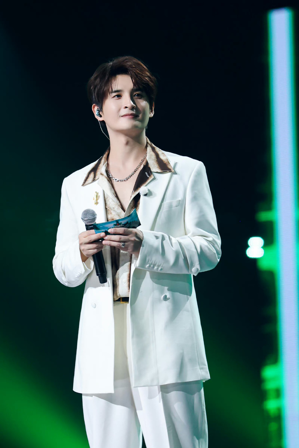 Zhang Yuan turned out to be the supreme leader, and the comments from ...