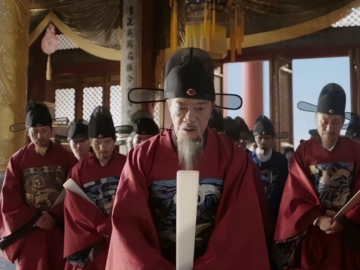Shangshu Jinzhong is nearly 60 years old and has no heirs. Zhu Di ...