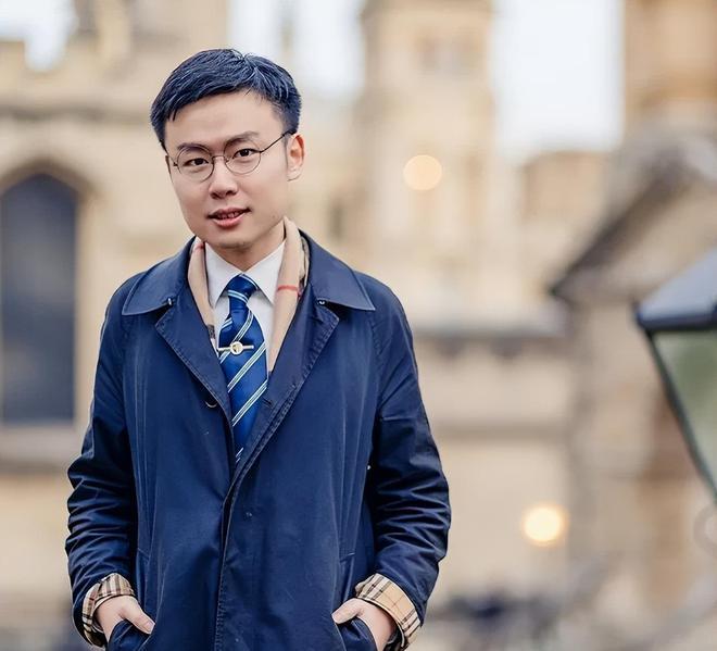 The ubiquitous contempt chain - iNEWS