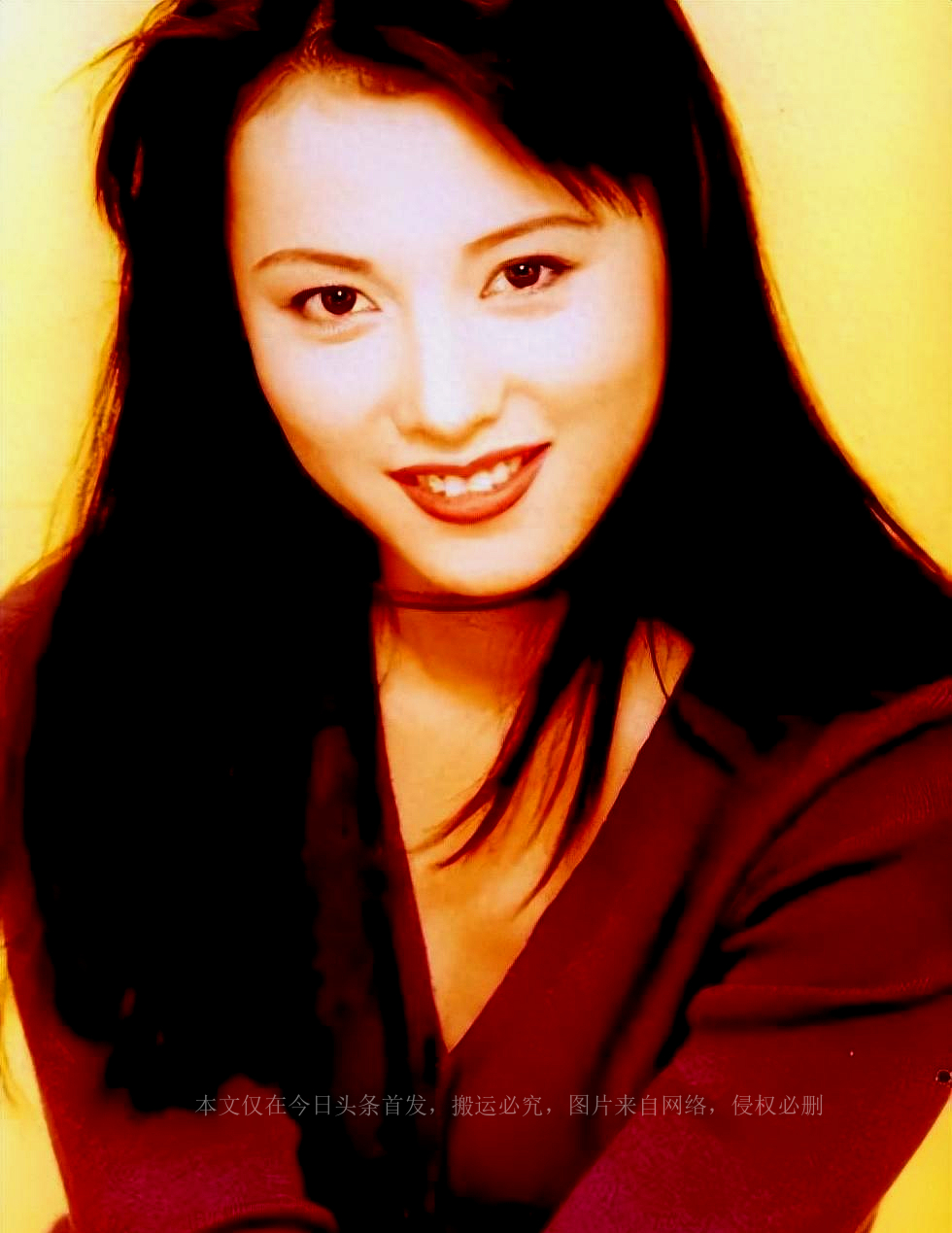 CCTV beauty host Meng Tong was ridiculed for not being able to afford ...
