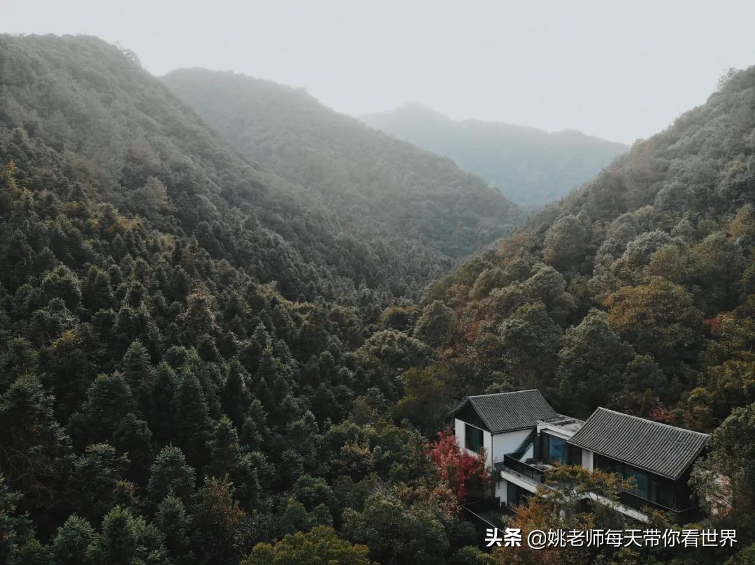 Only by boating can you reach the secret landscape of the Fuchun River ...