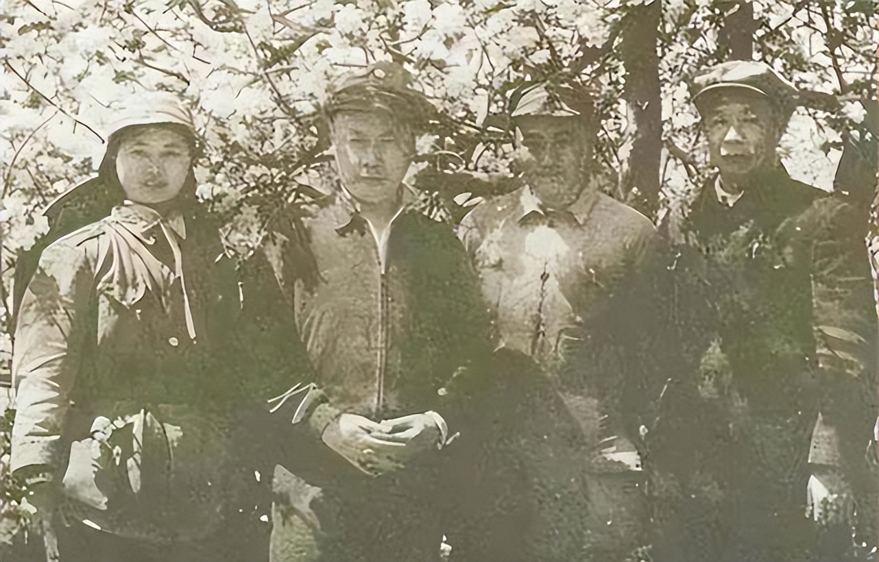 The status quo of Chen Yi's children: the eldest son holds an important ...