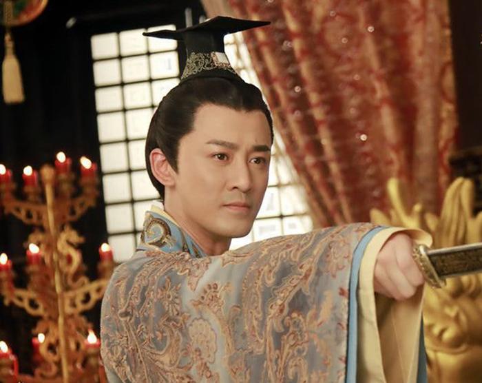 He was the eldest son of Liu Che, and he was extremely favored during ...