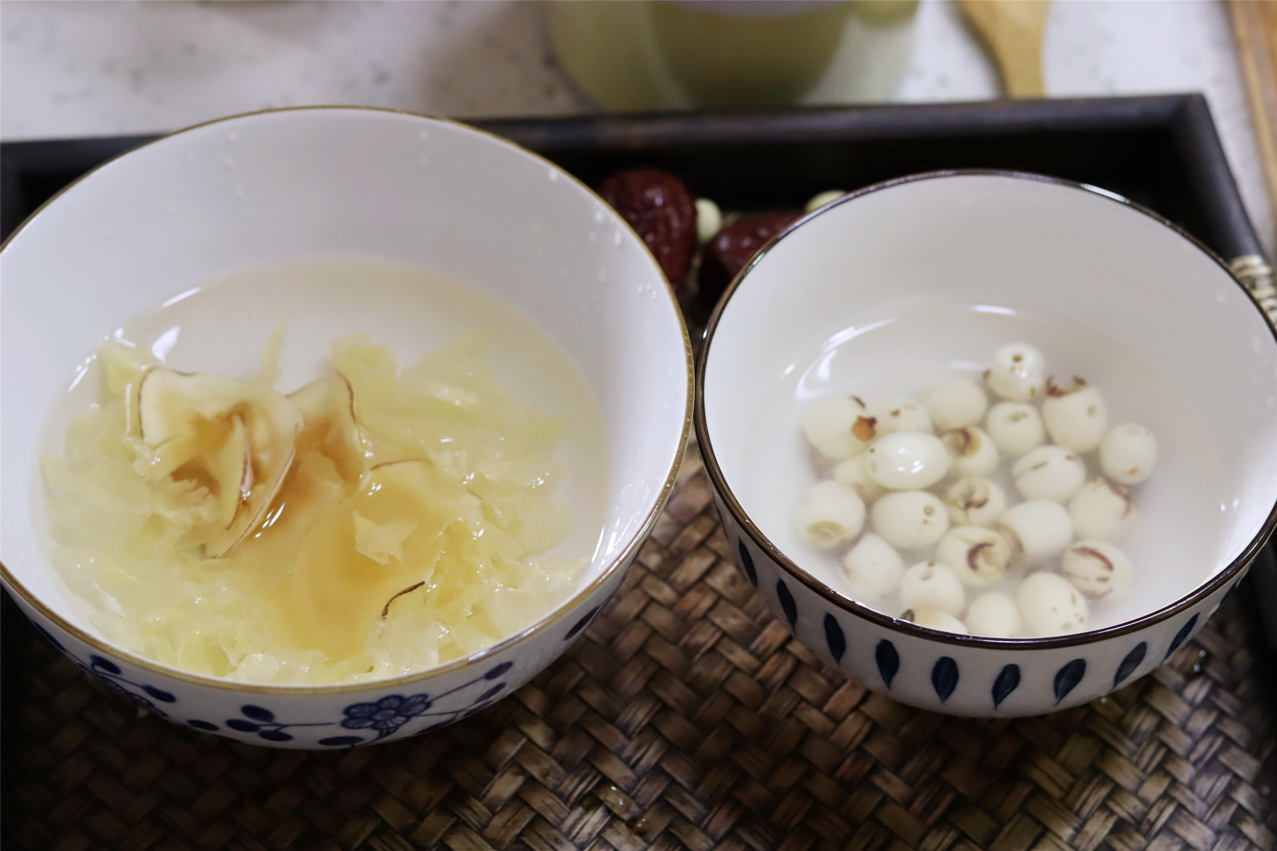 Out!Remember to drink lotus seed soup when you go out, teach you how to ...