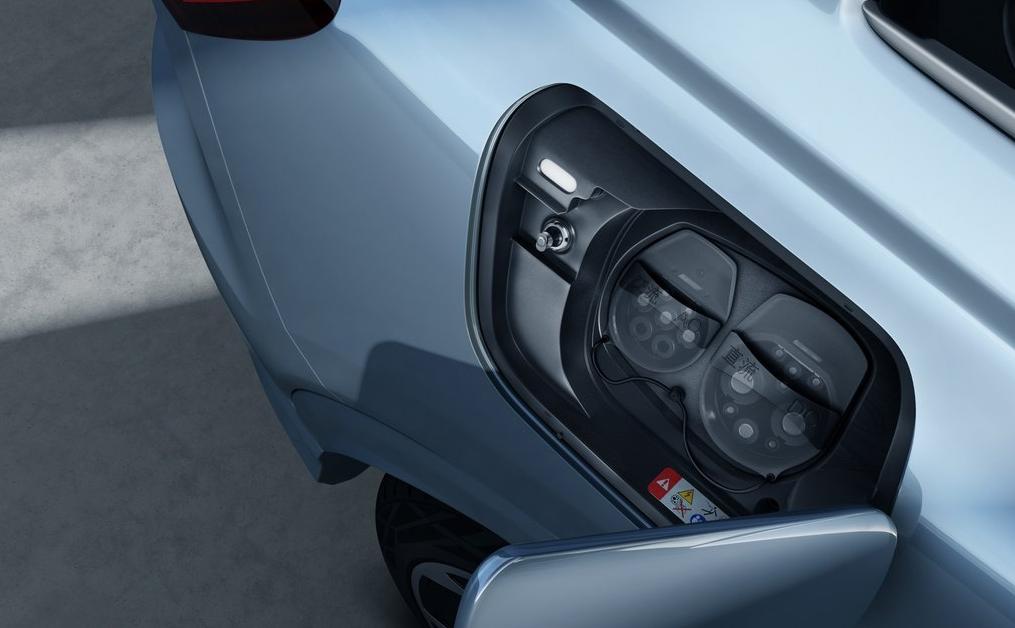 With MEB platform blessing and 100kW DC fast charging, this Audi pure ...
