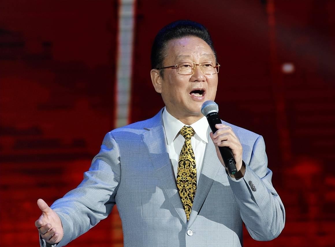 A Chinese guy supports his idol Jiang Dawei: He is a true Chinese and ...