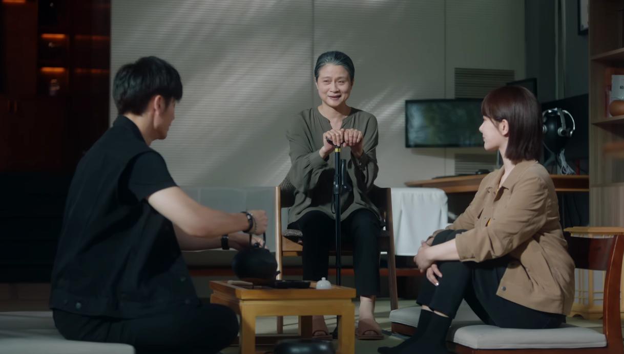 "Female Psychologist" Yang Zi's relatives are built, and the little ...