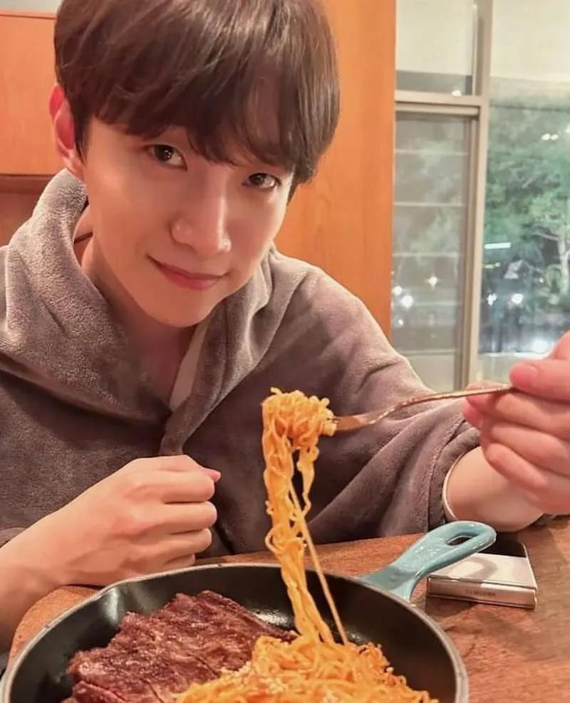 Li Junhao is in business, who is not crazy - iNEWS