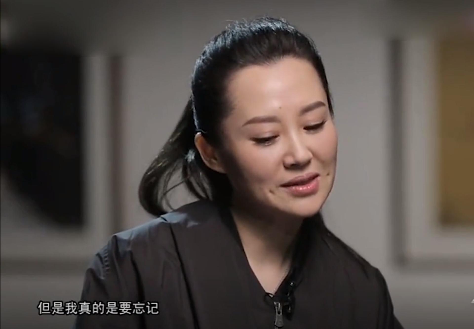 How charming is Xu Qing? Seeing her lying on the bed, I finally ...