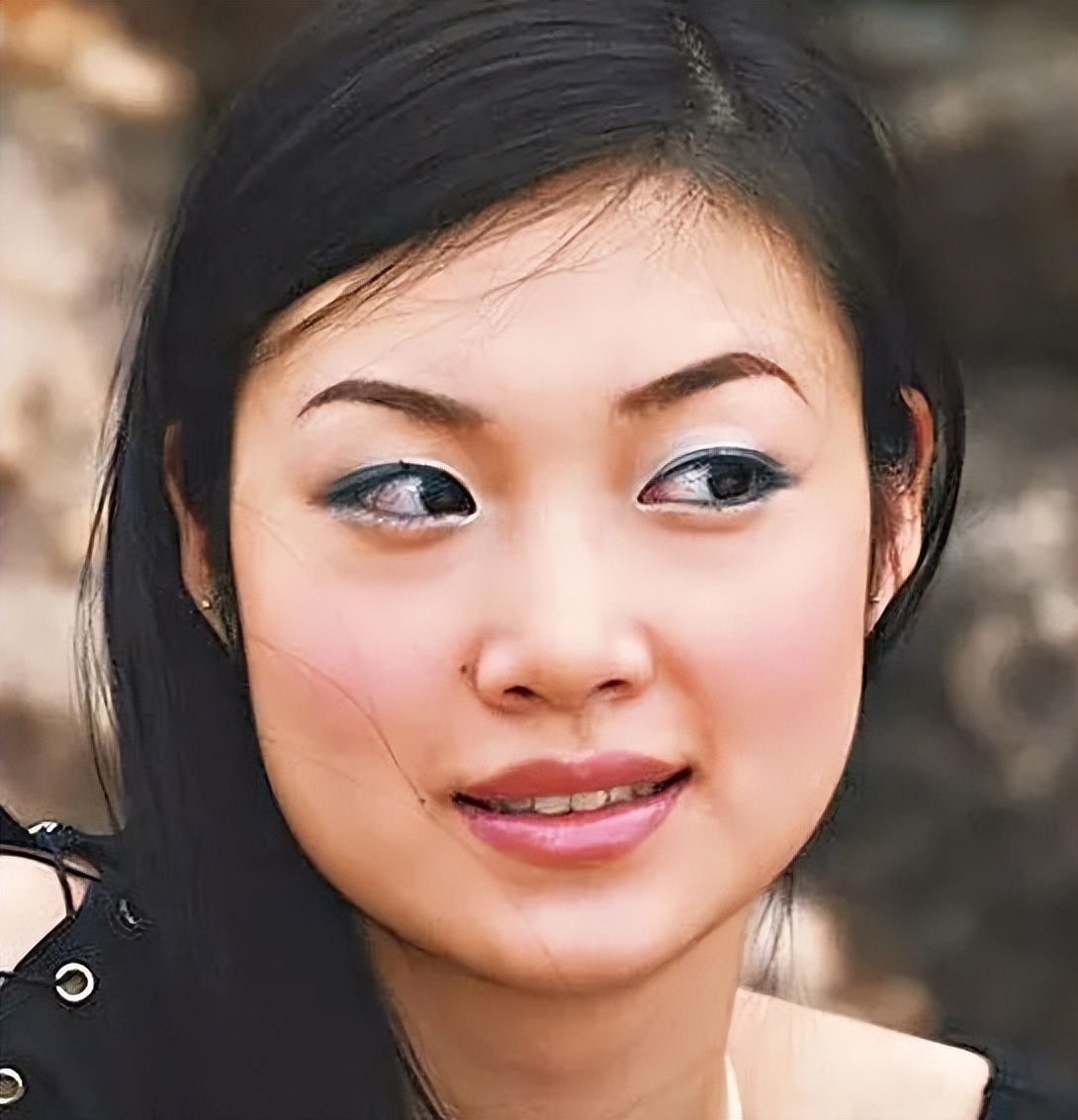 The former Hong Kong sister was deprived of love and missed entering a wealthy family for four ...