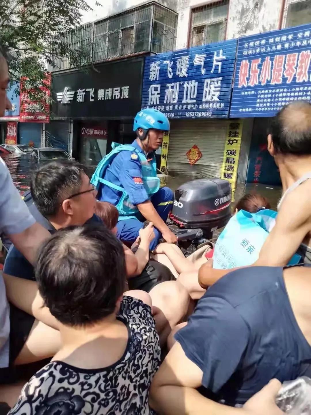 like comrade lei feng - iNEWS