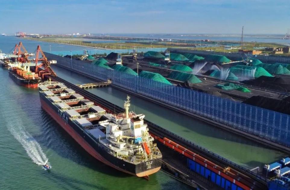 Ancient Economy and Trade - iMedia