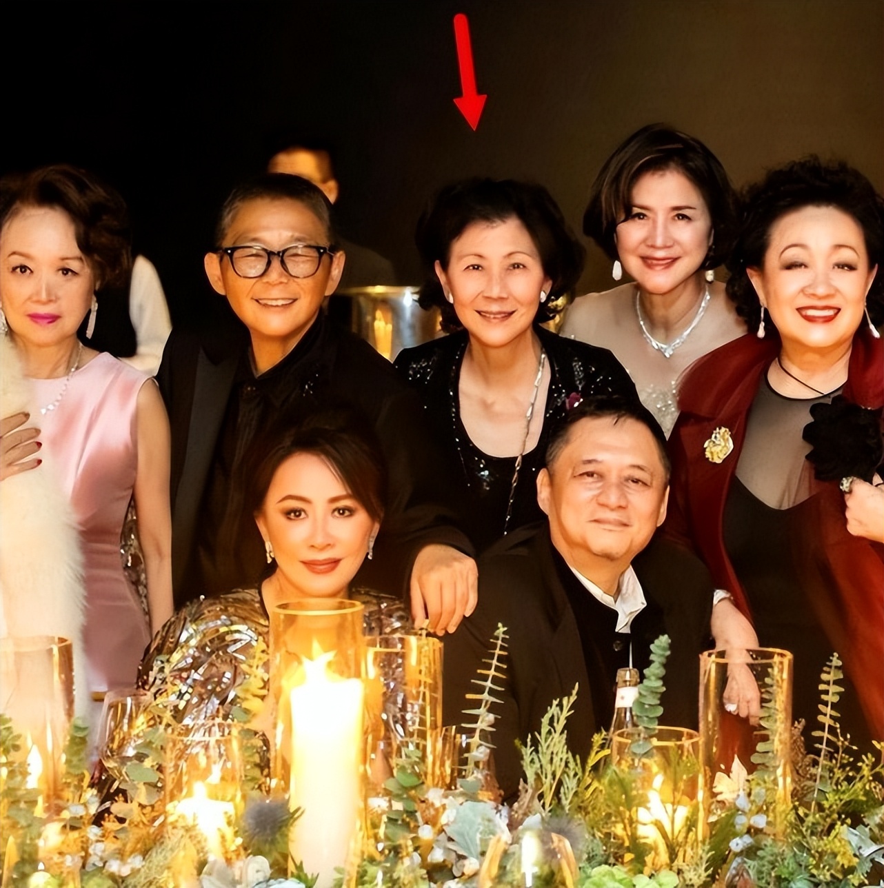 Li Ka-shing is dating his girlfriend! At 94 years old, he is very old ...