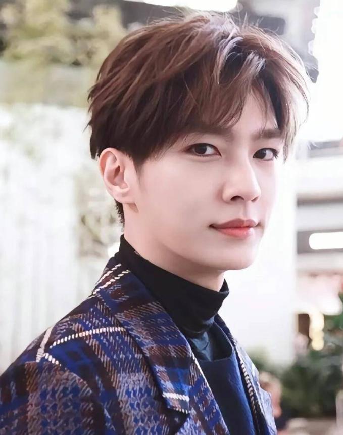 The 2:30-second video went viral on the Internet, Qiu Yaole was ...