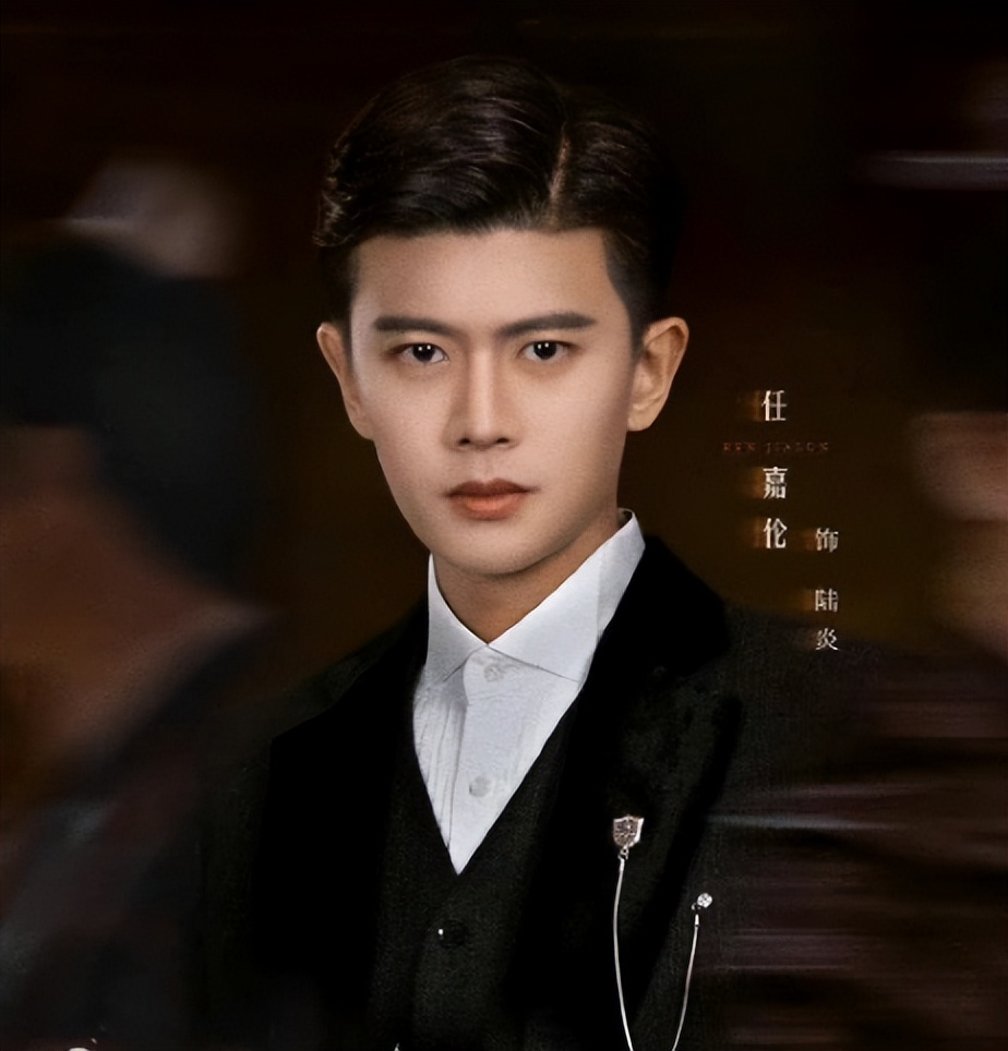 Zhao Liying and Ren Jialun are expected to cooperate with "Three Trees ...