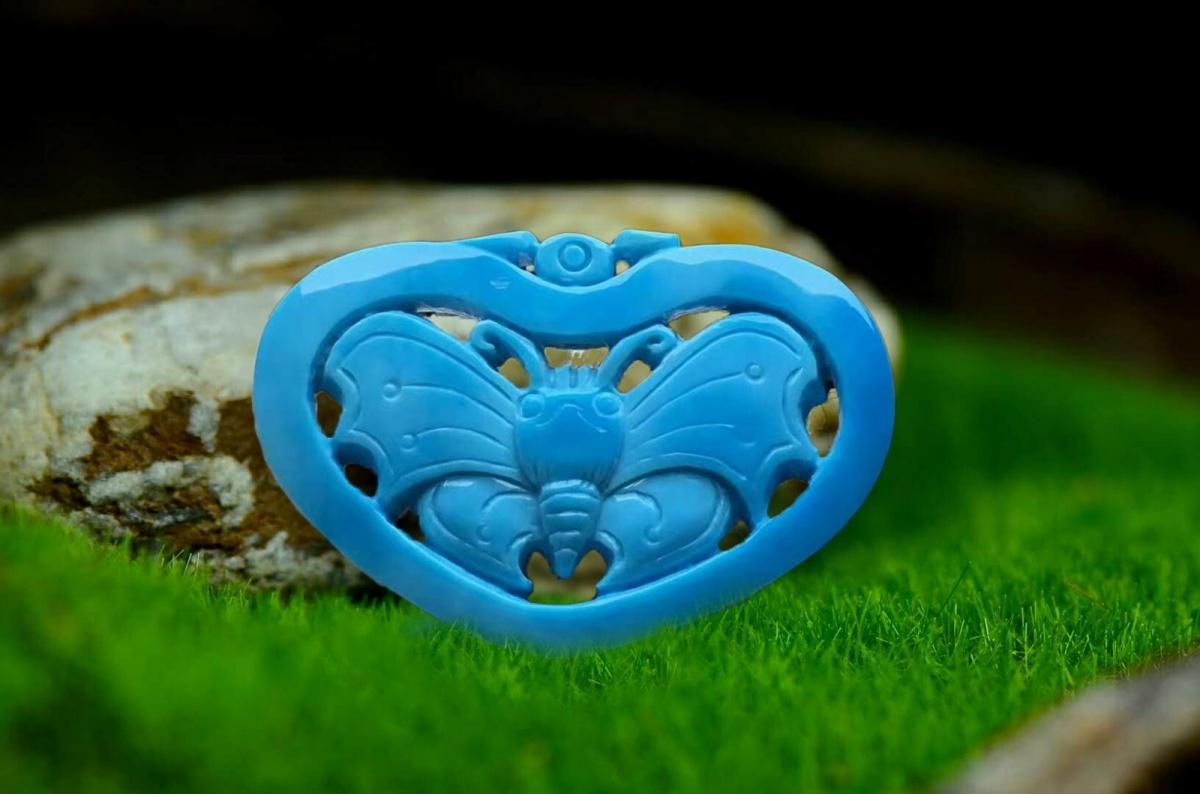 A good turquoise suddenly cracked, do you know what happened? - iNEWS