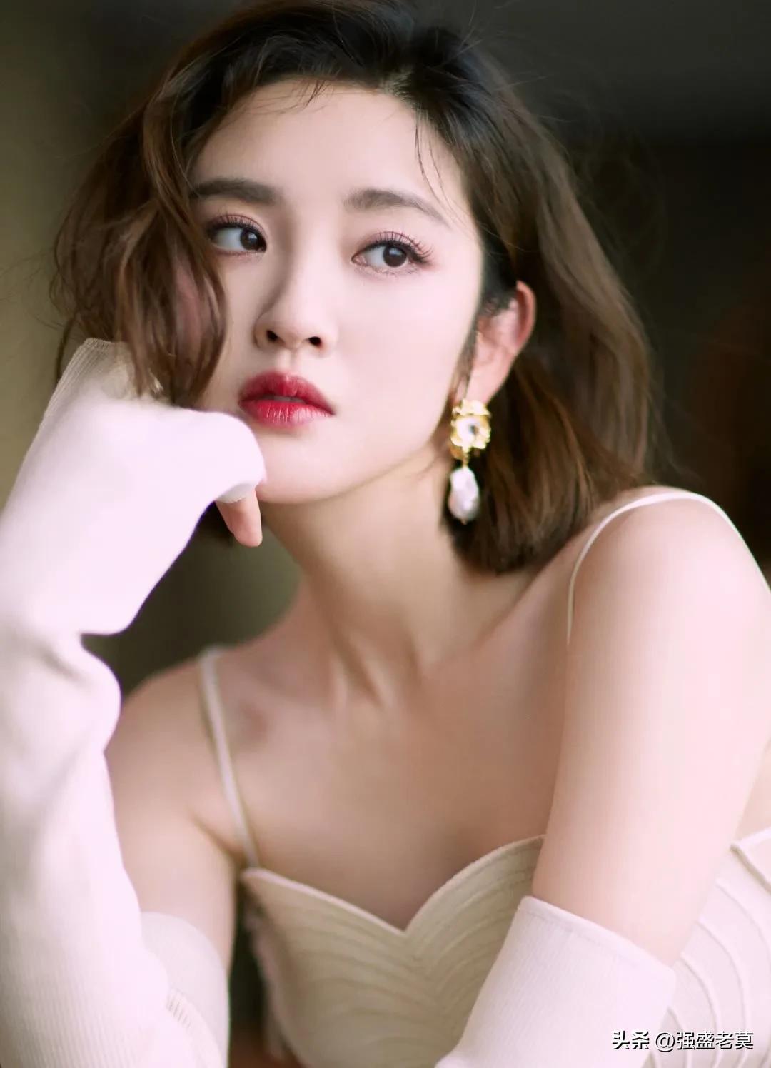 Tang Yixin stunning photo - iNEWS