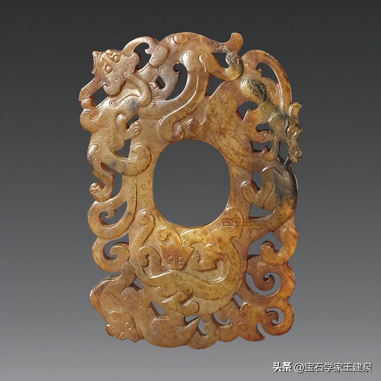 A Brief Analysis of the Decoration and Sculpture Craftsmanship of Jade ...