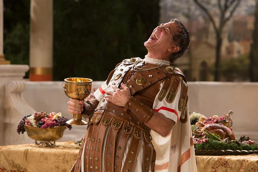 How does the portrayal of the protagonist's image in the film "Long ...