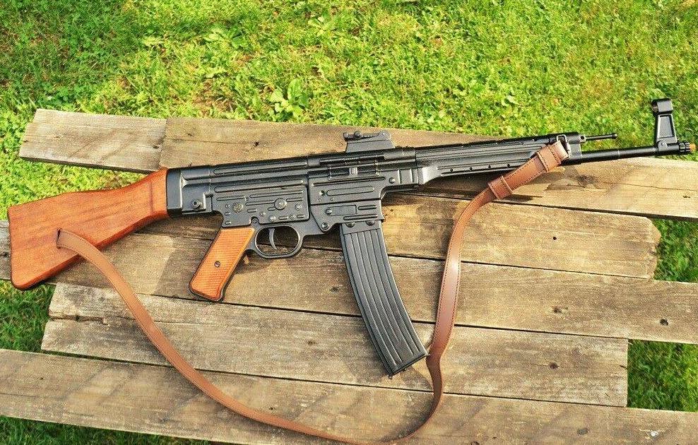 The STG44 was the forerunner of the modern assault rifle and was hailed ...