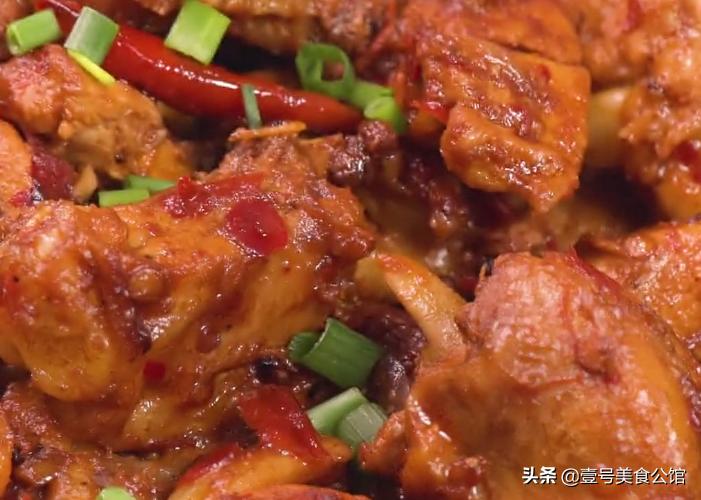 On New Year's Eve, I will share a fresh and tender taro chicken, which ...