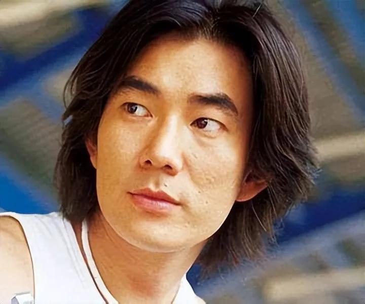 Ren Xianqi: I have been in love with my wife for 20 years, and I am ...