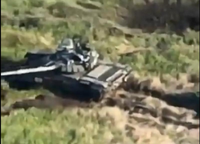 The Russian army destroyed 2 US-made heavy infantry fighting vehicles ...