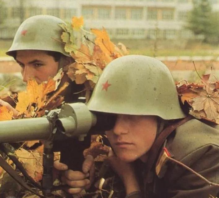 M-77 The most influential uniform of the Yugoslav People's Army An ...