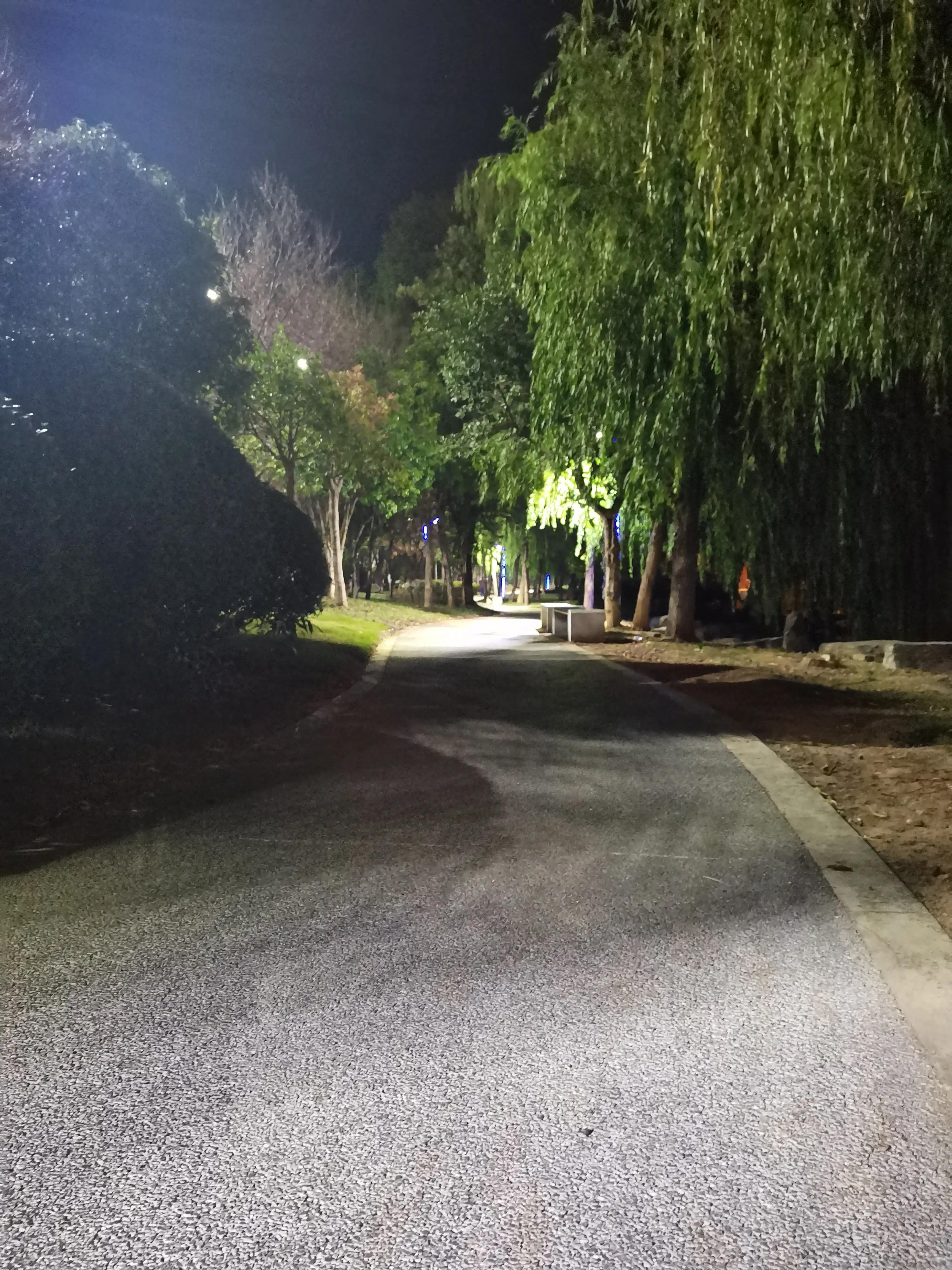 Yeyuanming Lake in Longcheng is drunk and charming - iNEWS