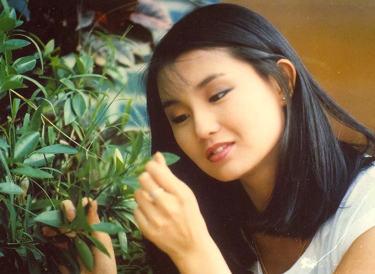Maggie Cheung: She has been in the shadows for 18 years, lives alone in ...