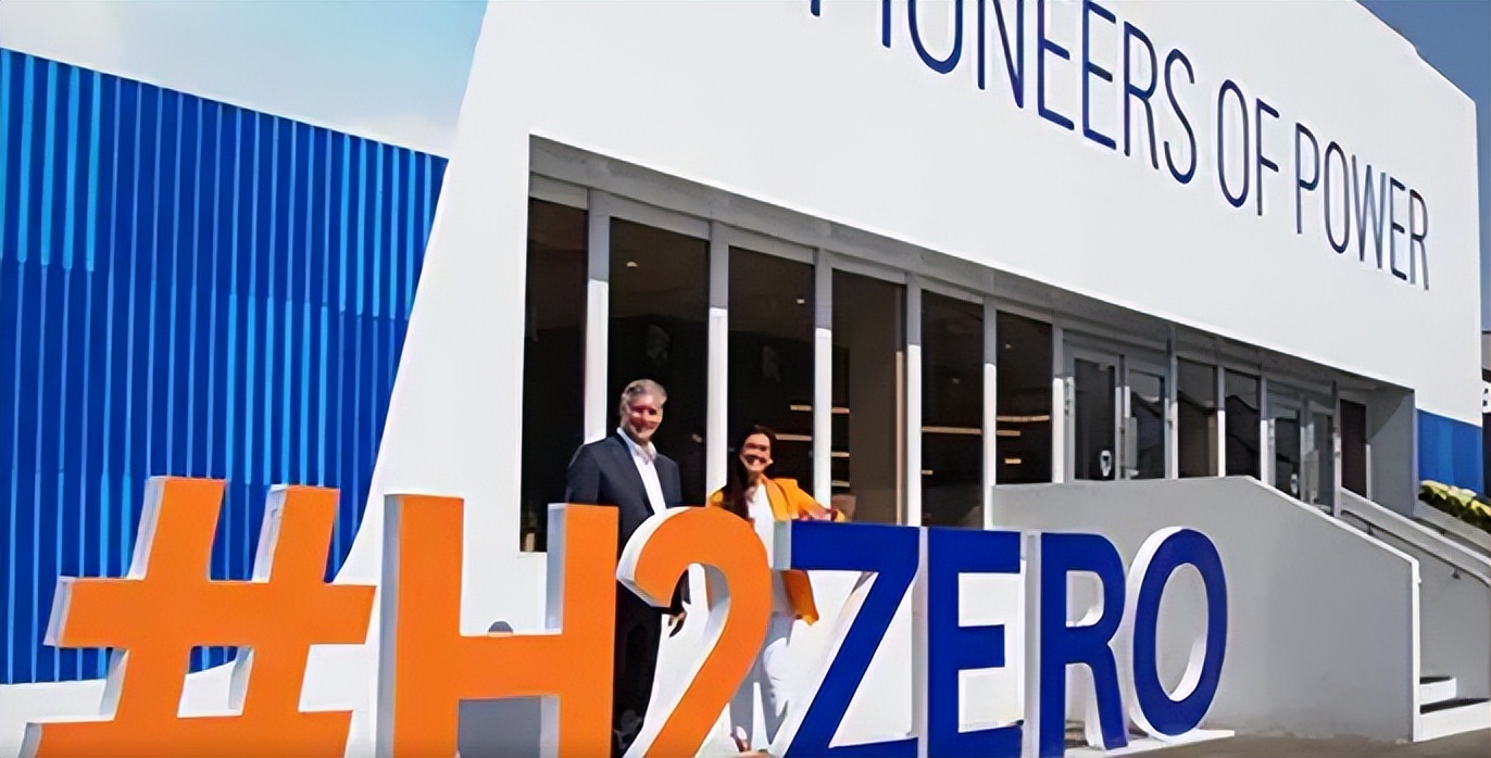 EasyJet, Rolls-Royce form H2ZERO to develop aircraft hydrogen engine ...