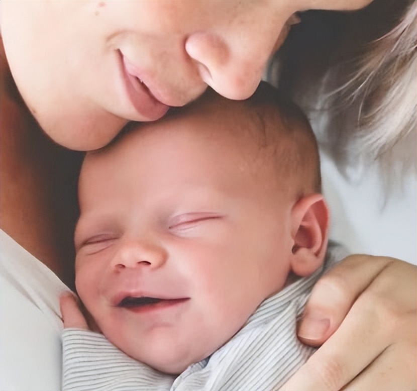 Coaxing the baby to sleep, the baby is doing better than me, 3 reasons ...