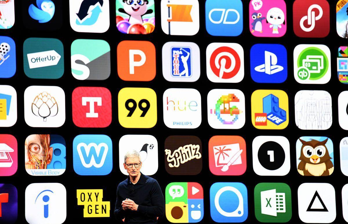 Why do so many people like to use iPhones, and what are their ...